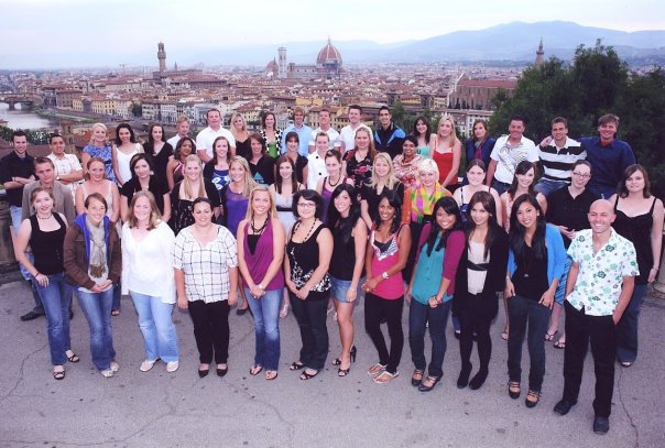 Why I loved travelling with Contiki – The Gleeful Globetrotter